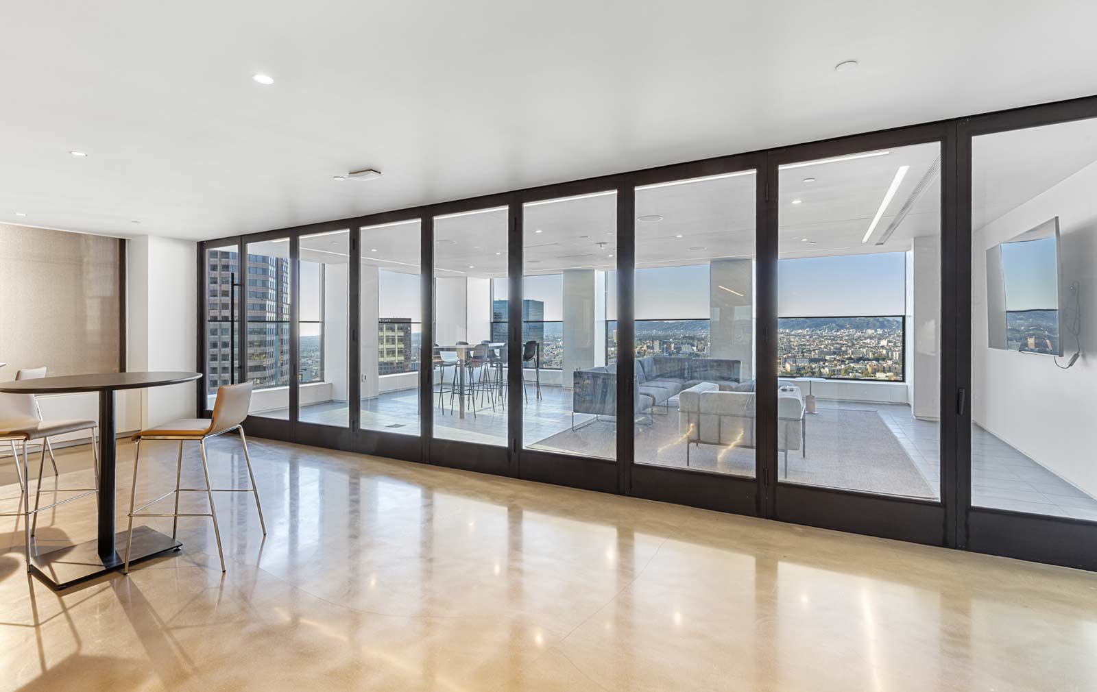 How Glass Can Enrich Office Renovations | Giroux Glass